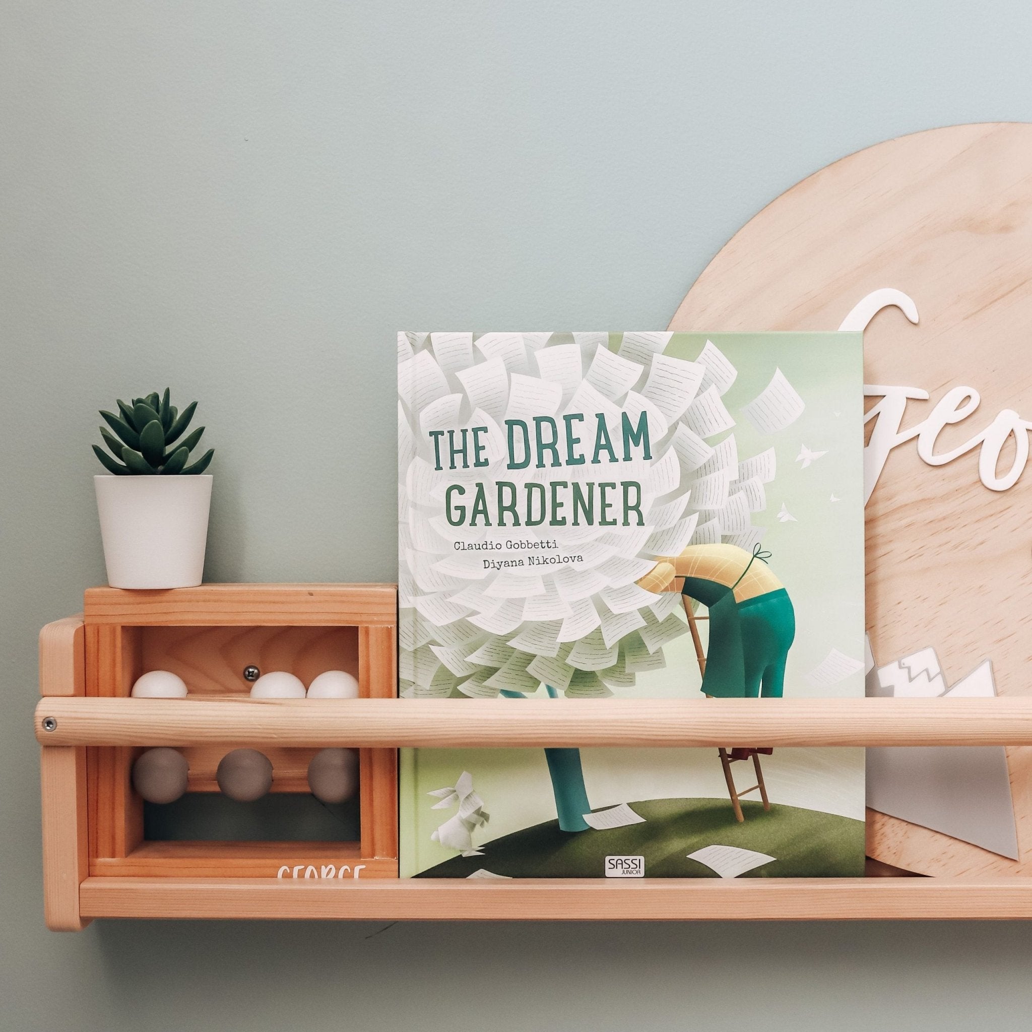 Sassi Story & Picture Book - The Dream Gardener Book – Hola Nanu